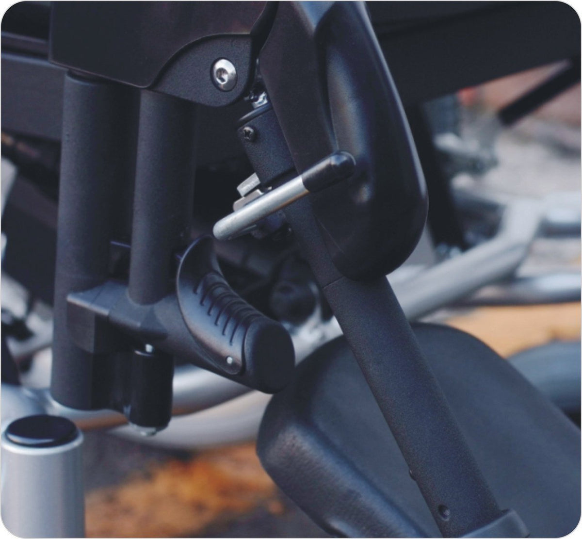 Heartway Spring Tilt-in-Space Lightweight Manual Wheelchair – Good MedicalX
